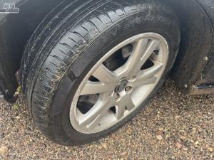 Volvo V70 2005 Viļņa, ar dzinēja tilpumu 2.40 L un nobraukumu 384 tūkst. km par 1850 €, foto 17 vietnē AUTOMOTO.COM.LV