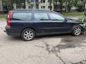 Вольво В70 2005 в Вильнюс, объемом двигателя 2.40 л и пробегом 396 тыс. км за 650 €, фото 6 на AUTOMOTO.COM.LV