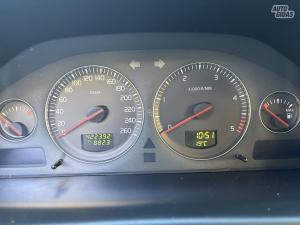Volvo V70 2005 in Kaunas, with an engine capacity of 2.40 L and mileage of 422 thousand km for 1500 €, photo 7 on AUTOMOTO.COM.LV