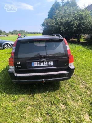Volvo V70 2005 in Vilnius, with an engine capacity of 2.40 L and mileage of 350 thousand km for 400 €, photo 8 on AUTOMOTO.COM.LV