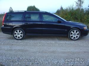 Volvo V70 2005 in Paide, with an engine capacity of 2.40 L and mileage of 377 thousand km for 3790 €, photo  on AUTOMOTO.COM.LV