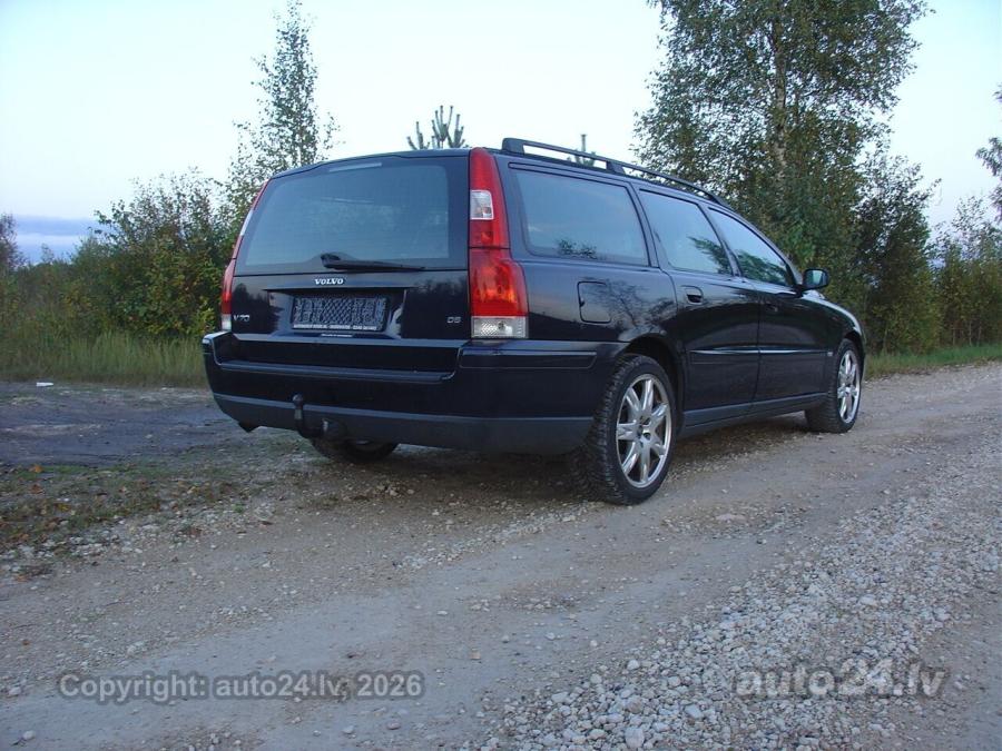 Вольво В70 2005 в Пайде, объемом двигателя 2.40 л и пробегом 377 тыс. км за 3790 €, фото 6 на AUTOMOTO.COM.LV