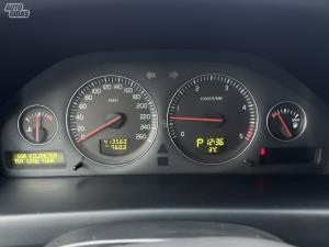 Volvo V70 2006 in Ukmerge, with an engine capacity of 2.40 L and mileage of 415 thousand km for 830 €, photo 12 on AUTOMOTO.COM.LV