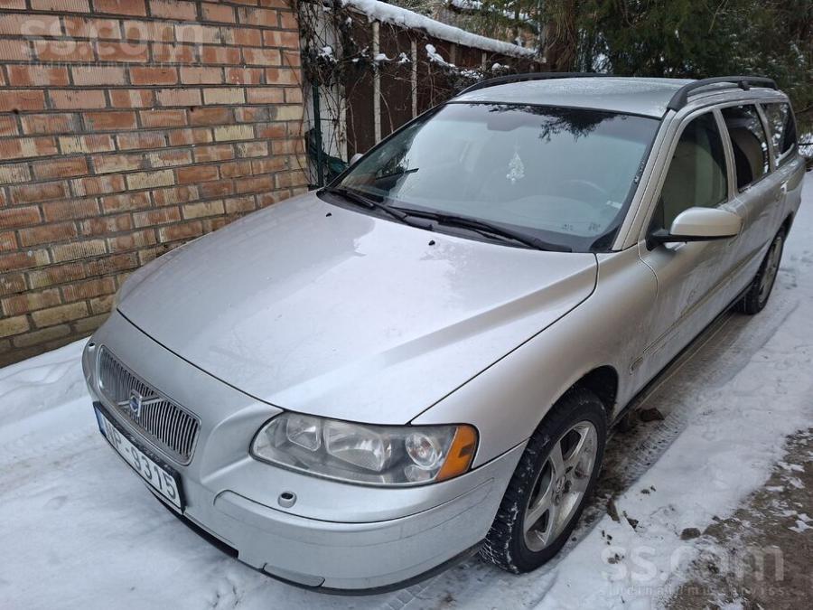 Volvo V70 2006 Jelgava, ar dzinēja tilpumu 2.40 L un nobraukumu 362 tūkst. km par 1500 €, foto 2 vietnē AUTOMOTO.COM.LV