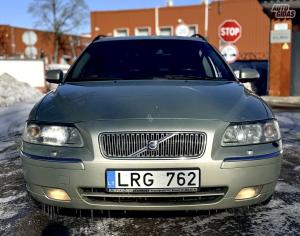 Volvo V70 2006 in Vilnius, with an engine capacity of 2.40 L and mileage of 251 thousand km for 1550 €, photo 3 on AUTOMOTO.COM.LV