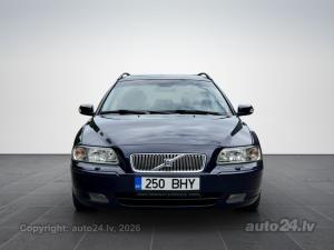 Volvo V70 2006 in Parnu, with an engine capacity of 2.40 L and mileage of 283 thousand km for 4990 €, photo 2 on AUTOMOTO.COM.LV