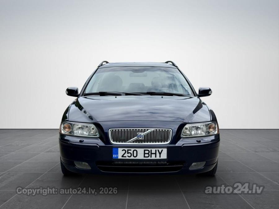 Volvo V70 2006 in Parnu, with an engine capacity of 2.40 L and mileage of 283 thousand km for 4990 €, photo 2 on AUTOMOTO.COM.LV