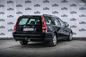 Volvo V70 2006 in Kaunas, with an engine capacity of 2.40 L and mileage of 402 thousand km for 1990 €, photo 3 on AUTOMOTO.COM.LV