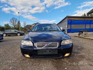 Volvo V70 2006 in Tartu, with an engine capacity of 2.40 L and mileage of 257 thousand km for 4490 €, photo 4 on AUTOMOTO.COM.LV