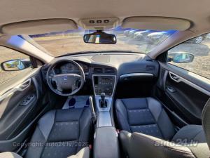 Volvo V70 2006 Tartu, ar dzinēja tilpumu 2.40 L un nobraukumu 257 tūkst. km par 4490 €, foto 17 vietnē AUTOMOTO.COM.LV