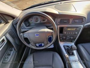 Volvo V70 2006 Tartu, ar dzinēja tilpumu 2.40 L un nobraukumu 257 tūkst. km par 4490 €, foto 18 vietnē AUTOMOTO.COM.LV