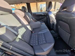 Volvo V70 2006 Tartu, ar dzinēja tilpumu 2.40 L un nobraukumu 257 tūkst. km par 4490 €, foto 24 vietnē AUTOMOTO.COM.LV
