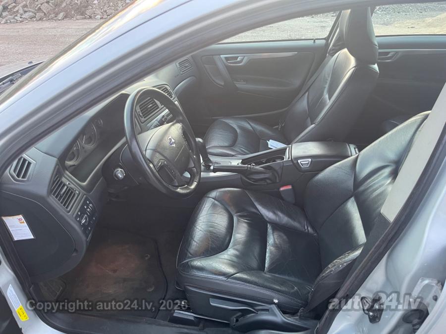Вольво В70 2006 в Пайде, объемом двигателя 2.40 л и пробегом 404 тыс. км за 2900 €, фото 9 на AUTOMOTO.COM.LV