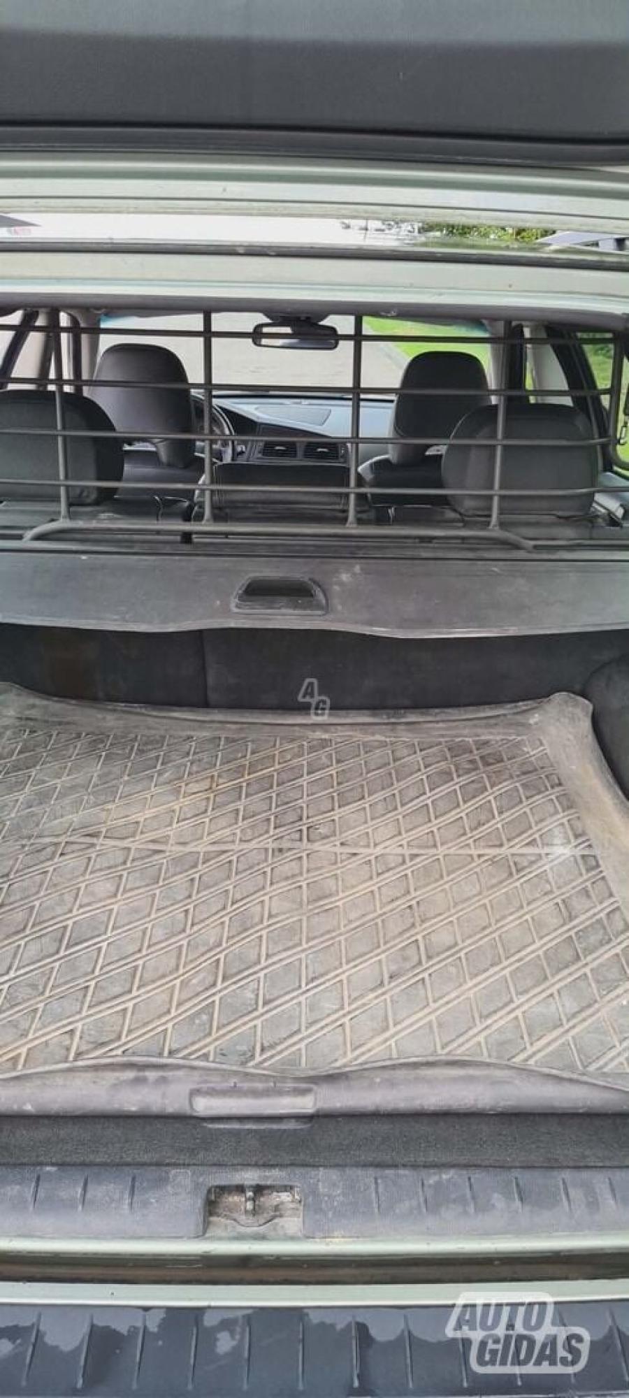 Volvo V70 2006 in Sakiai, with an engine capacity of 2.50 L and mileage of 394 thousand km for 1300 €, photo 12 on AUTOMOTO.COM.LV