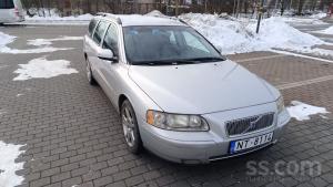 Volvo V70 2006 in Ventspils, with an engine capacity of 2.40 L and mileage of 313 thousand km for 2800 €, photo  on AUTOMOTO.COM.LV