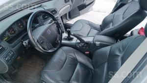 Volvo V70 2006 in Ventspils, with an engine capacity of 2.40 L and mileage of 313 thousand km for 2800 €, photo 5 on AUTOMOTO.COM.LV