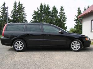 Volvo V70 2006 Sigulda, ar dzinēja tilpumu 2.40 L un nobraukumu 361 tūkst. km par 3750 €, foto 8 vietnē AUTOMOTO.COM.LV