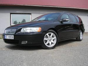 Volvo V70 2006 Sigulda, ar dzinēja tilpumu 2.40 L un nobraukumu 361 tūkst. km par 3750 €, foto 10 vietnē AUTOMOTO.COM.LV
