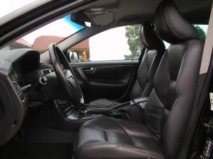 Volvo V70 2006 Sigulda, ar dzinēja tilpumu 2.40 L un nobraukumu 361 tūkst. km par 3750 €, foto 17 vietnē AUTOMOTO.COM.LV