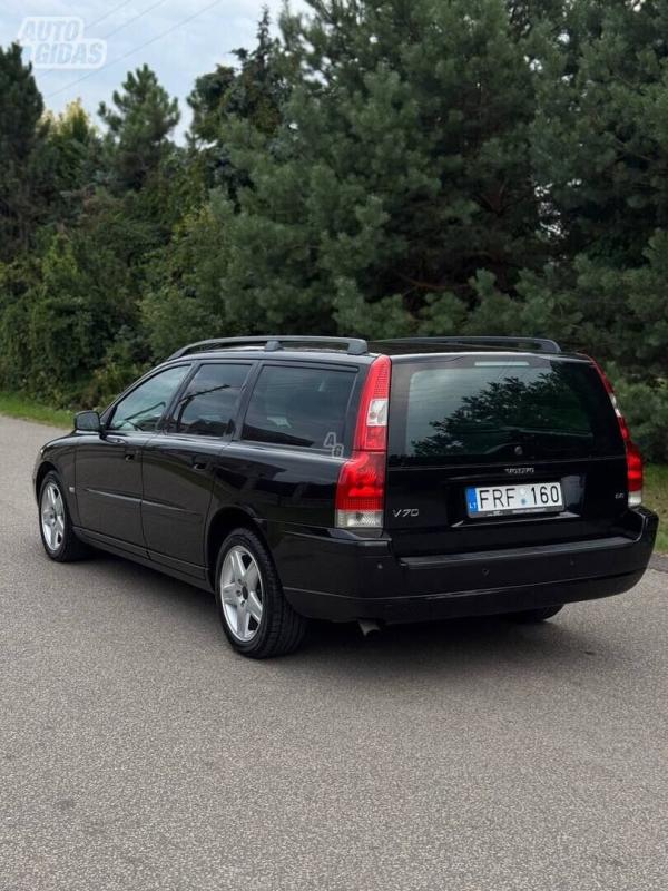 Volvo V70 2006 Šalčininkai, ar dzinēja tilpumu 2.40 L un nobraukumu 432 tūkst. km par 1750 €, foto 3 vietnē AUTOMOTO.COM.LV