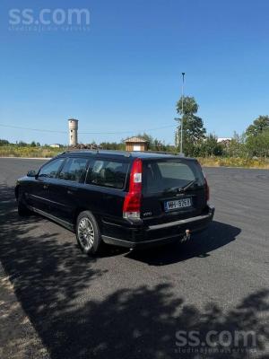 Volvo V70 2006 in Balvi, with an engine capacity of 2.40 L and mileage of 350 thousand km for 1900 €, photo 7 on AUTOMOTO.COM.LV