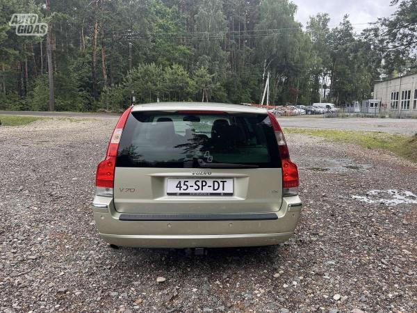 Volvo V70 2006 Jonava, ar dzinēja tilpumu 2.40 L un nobraukumu 380 tūkst. km par 3750 €, foto 6 vietnē AUTOMOTO.COM.LV
