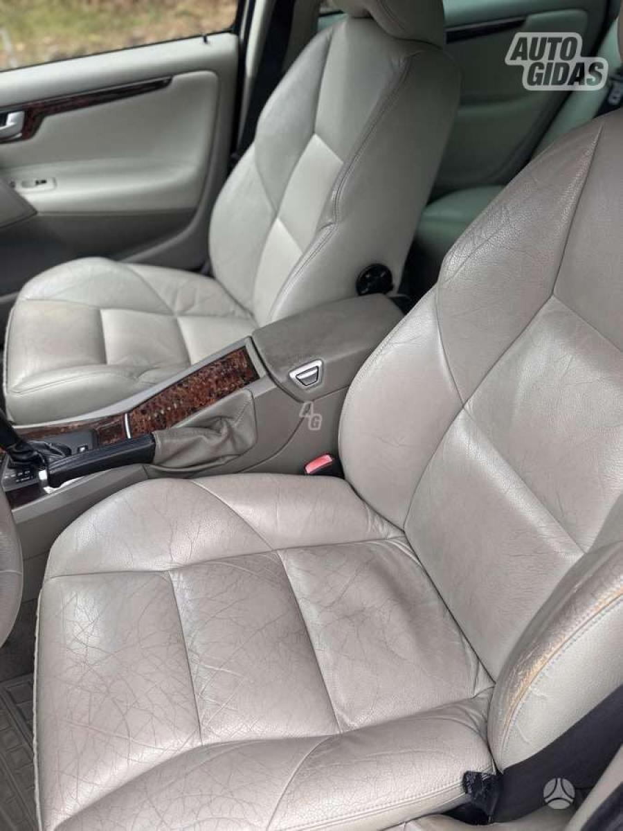 Volvo V70 2006 Jonava, ar dzinēja tilpumu 2.40 L un nobraukumu 380 tūkst. km par 3750 €, foto 12 vietnē AUTOMOTO.COM.LV