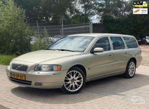 Volvo V70 2006 Jonava, ar dzinēja tilpumu 2.40 L un nobraukumu 380 tūkst. km par 3750 €, foto 22 vietnē AUTOMOTO.COM.LV