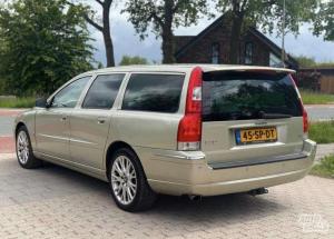 Volvo V70 2006 Jonava, ar dzinēja tilpumu 2.40 L un nobraukumu 380 tūkst. km par 3750 €, foto 24 vietnē AUTOMOTO.COM.LV