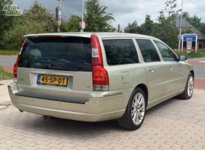 Volvo V70 2006 Jonava, ar dzinēja tilpumu 2.40 L un nobraukumu 380 tūkst. km par 3750 €, foto 26 vietnē AUTOMOTO.COM.LV