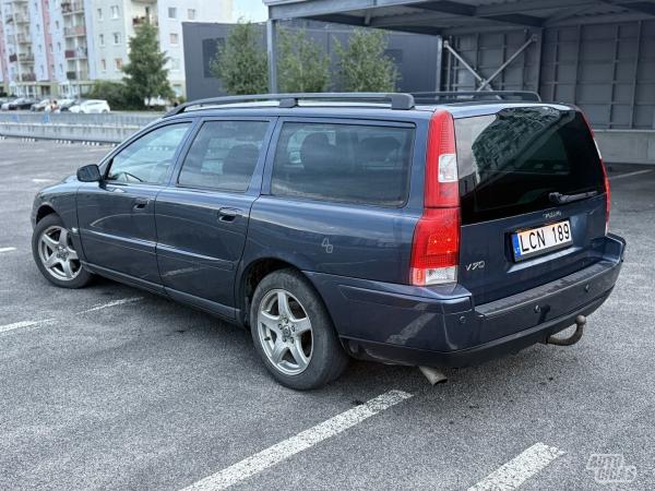 Вольво В70 2006 в Вильнюс, объемом двигателя 2.40 л и пробегом 400 тыс. км за 1750 €, фото 3 на AUTOMOTO.COM.LV