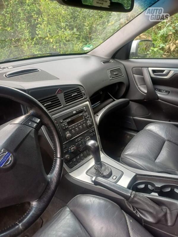 Volvo V70 2006 KauÅa vietnÄ Volvo V70 2006 KauÅa, ar dzinÄja tilpumu 2.40 L un nobraukumu 300 tÅ«kst. km par 800 ā¬, foto 7 vietnÄ AUTOMOTO.COM.LV