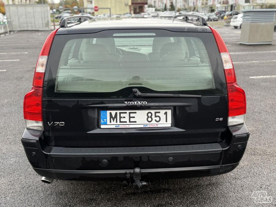 Volvo V70 2006 Viļņa, ar dzinēja tilpumu 2.40 L un nobraukumu 300 tūkst. km par 2250 €, foto 6 vietnē AUTOMOTO.COM.LV