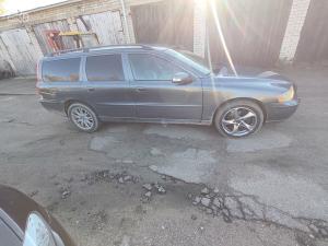 Volvo V70 2006 Utena, ar dzinēja tilpumu 2.40 L un nobraukumu 364 tūkst. km par 1250 €, foto 7 vietnē AUTOMOTO.COM.LV