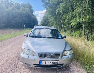 Volvo V70 2007 in Riga, with an engine capacity of 2.40 L and mileage of 330 thousand km for 3450 €, photo 18 on AUTOMOTO.COM.LV