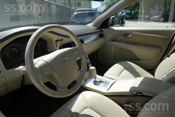 Volvo V70 2007 Rīga, ar dzinēja tilpumu 2.40 L un nobraukumu 0 tūkst. km par 5290 €, foto 6 vietnē AUTOMOTO.COM.LV