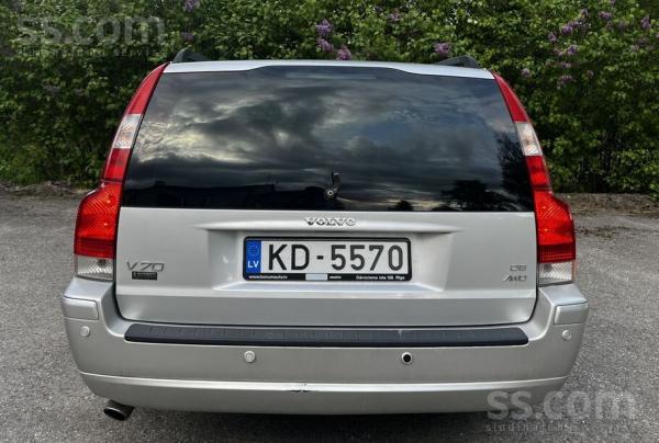 Volvo V70 2007 Rīga, ar dzinēja tilpumu 2.40 L un nobraukumu 0 tūkst. km par 3000 €, foto 3 vietnē AUTOMOTO.COM.LV