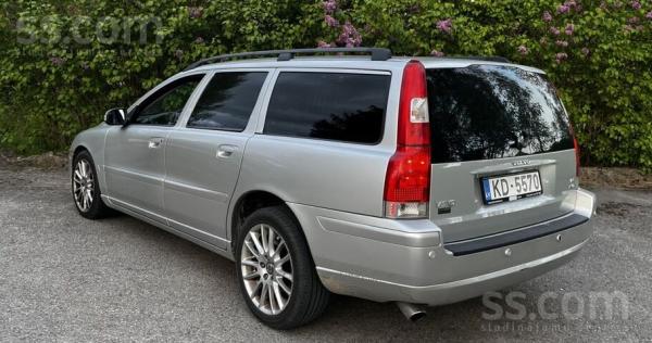 Volvo V70 2007 Rīga, ar dzinēja tilpumu 2.40 L un nobraukumu 0 tūkst. km par 3000 €, foto 5 vietnē AUTOMOTO.COM.LV