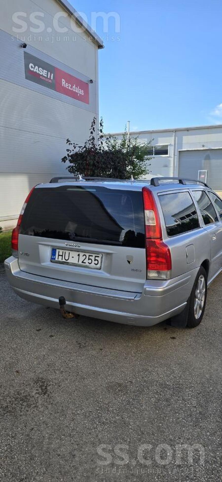 Volvo V70 2007 Rīga, ar dzinēja tilpumu 2.40 L un nobraukumu 434 tūkst. km par 2350 €, foto 5 vietnē AUTOMOTO.COM.LV