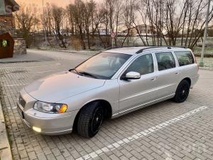 Volvo V70 2007 in Rezekne, with an engine capacity of 2.40 L and mileage of 0 thousand km for 2750 €, photo 4 on AUTOMOTO.COM.LV