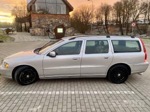 Volvo V70 2007 in Rezekne, with an engine capacity of 2.40 L and mileage of 0 thousand km for 2750 €, photo 6 on AUTOMOTO.COM.LV