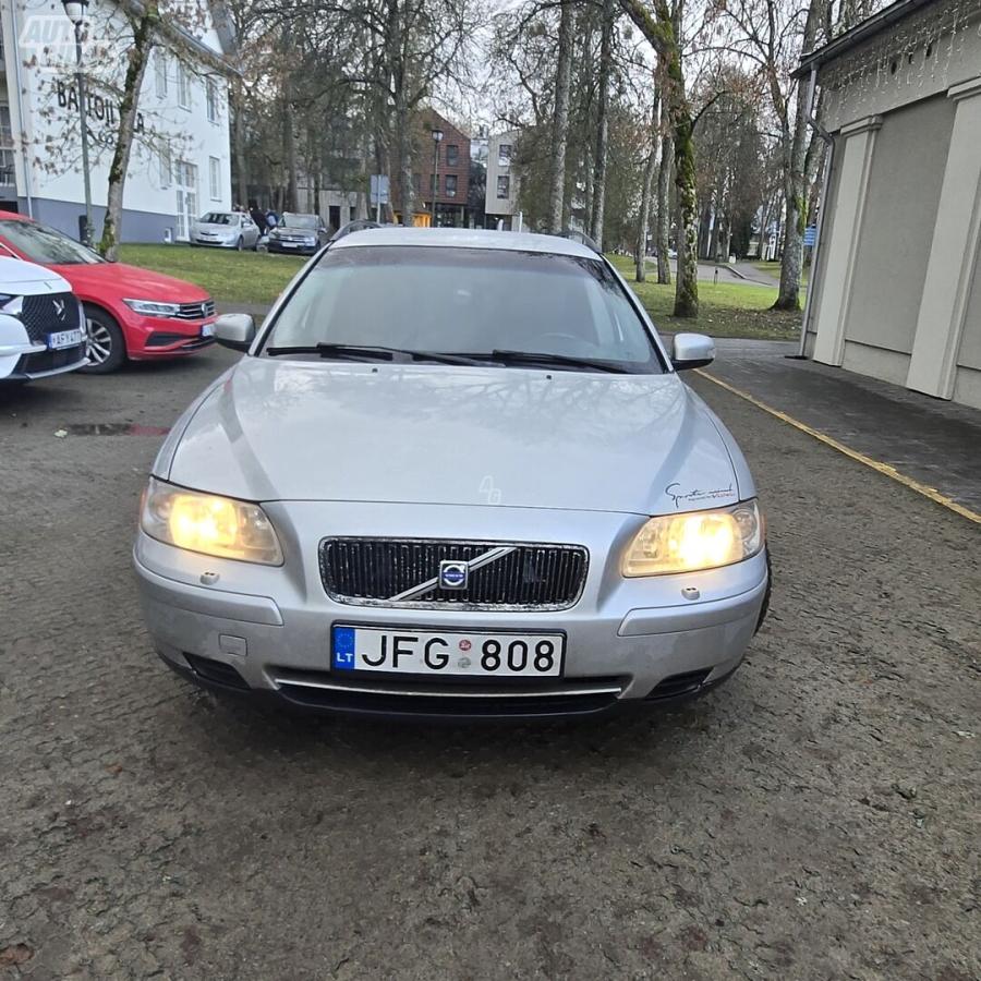 Volvo V70 2007 Prienai, ar dzinēja tilpumu 2.40 L un nobraukumu 333 tūkst. km par 950 €, foto 10 vietnē AUTOMOTO.COM.LV