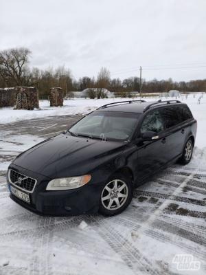 Volvo V70 2007 in Siauliai, with an engine capacity of 2.40 L and mileage of 420 thousand km for 2500 €, photo 2 on AUTOMOTO.COM.LV