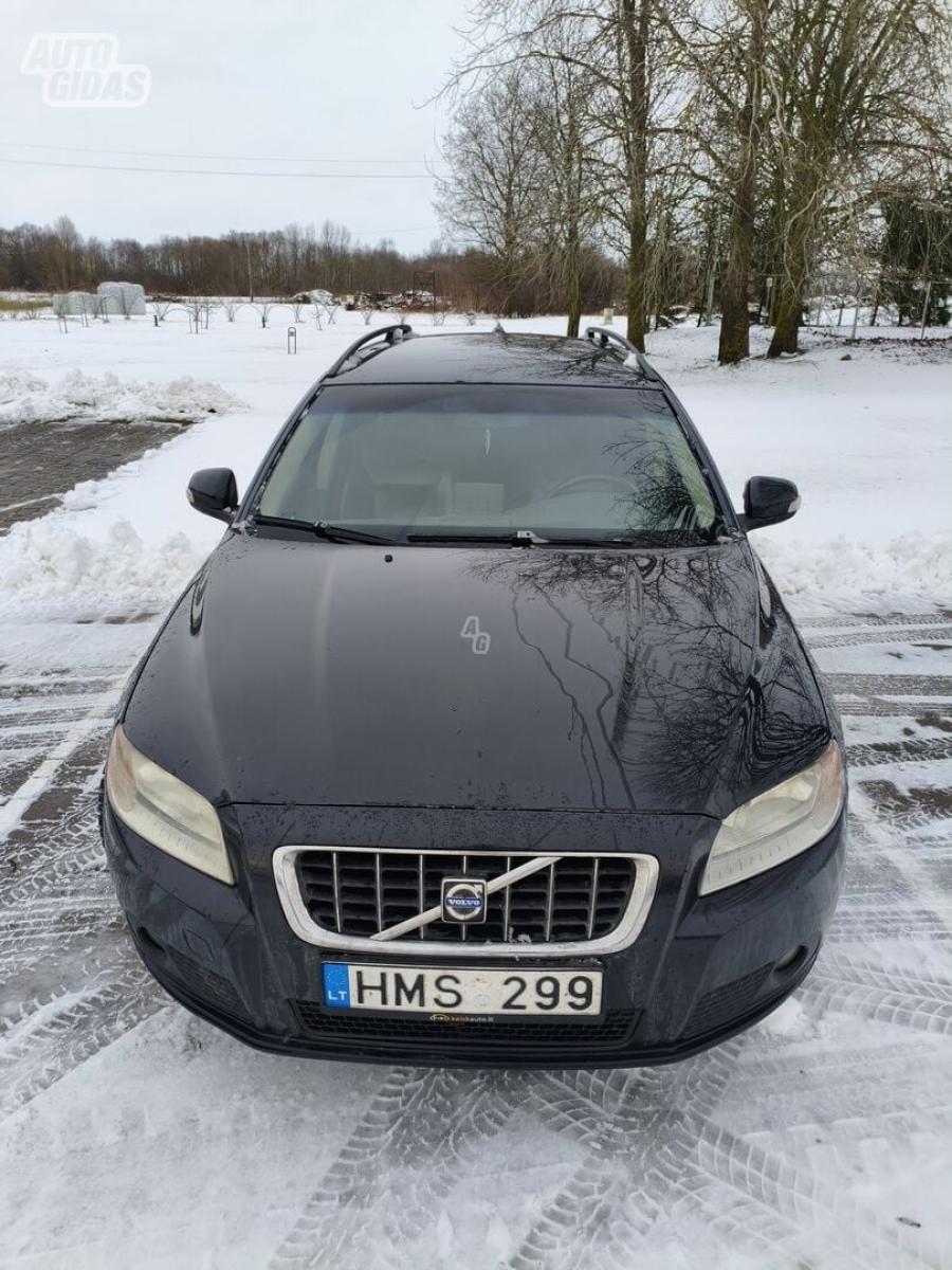 Volvo V70 2007 in Siauliai, with an engine capacity of 2.40 L and mileage of 420 thousand km for 2500 €, photo 3 on AUTOMOTO.COM.LV