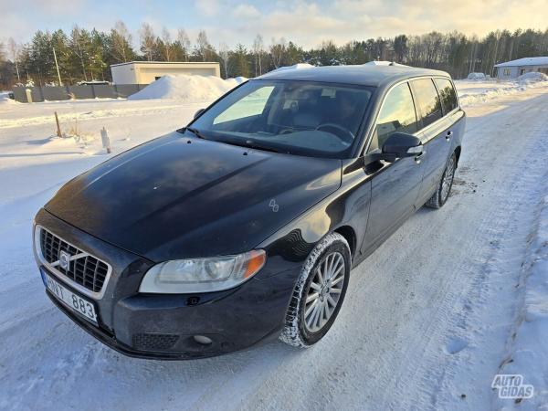 Volvo V70 2007 Klaipėda, ar dzinēja tilpumu 2.40 L un nobraukumu 460 tūkst. km par 1950 €, foto 1 vietnē AUTOMOTO.COM.LV