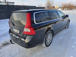 Volvo V70 2007 Klaipėda, ar dzinēja tilpumu 2.40 L un nobraukumu 460 tūkst. km par 1950 €, foto 4 vietnē AUTOMOTO.COM.LV