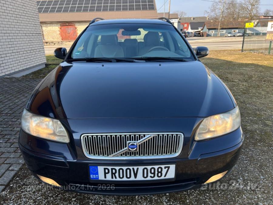 Volvo V70 2007 Paide, ar dzinēja tilpumu 2.40 L un nobraukumu 380 tūkst. km par 3499 €, foto 2 vietnē AUTOMOTO.COM.LV