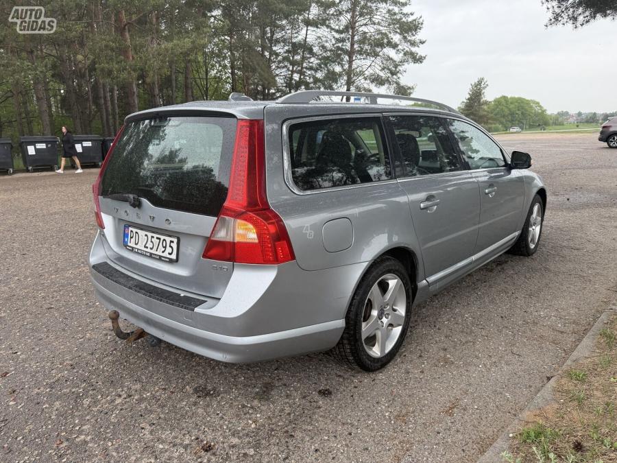 Volvo V70 2007 Jonava, ar dzinēja tilpumu 2.00 L un nobraukumu 319 tūkst. km par 2460 €, foto 4 vietnē AUTOMOTO.COM.LV