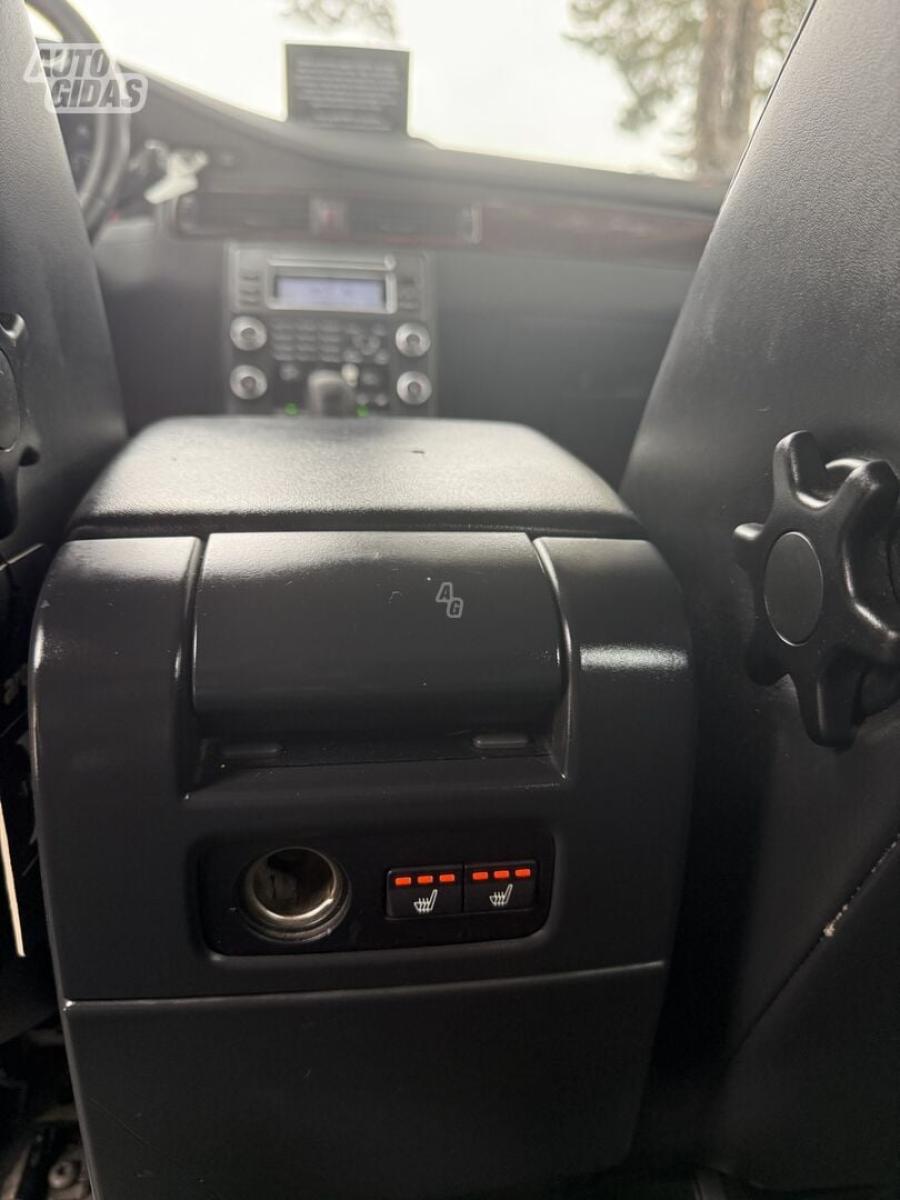 Volvo V70 2007 Jonava, ar dzinēja tilpumu 2.00 L un nobraukumu 319 tūkst. km par 2460 €, foto 12 vietnē AUTOMOTO.COM.LV