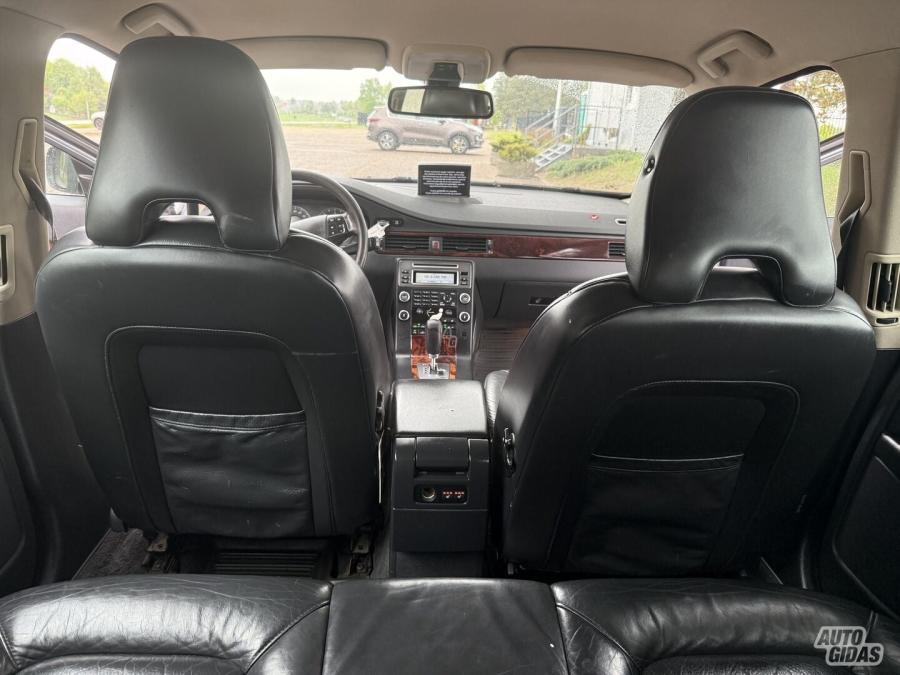 Volvo V70 2007 Jonava, ar dzinēja tilpumu 2.00 L un nobraukumu 319 tūkst. km par 2460 €, foto 17 vietnē AUTOMOTO.COM.LV